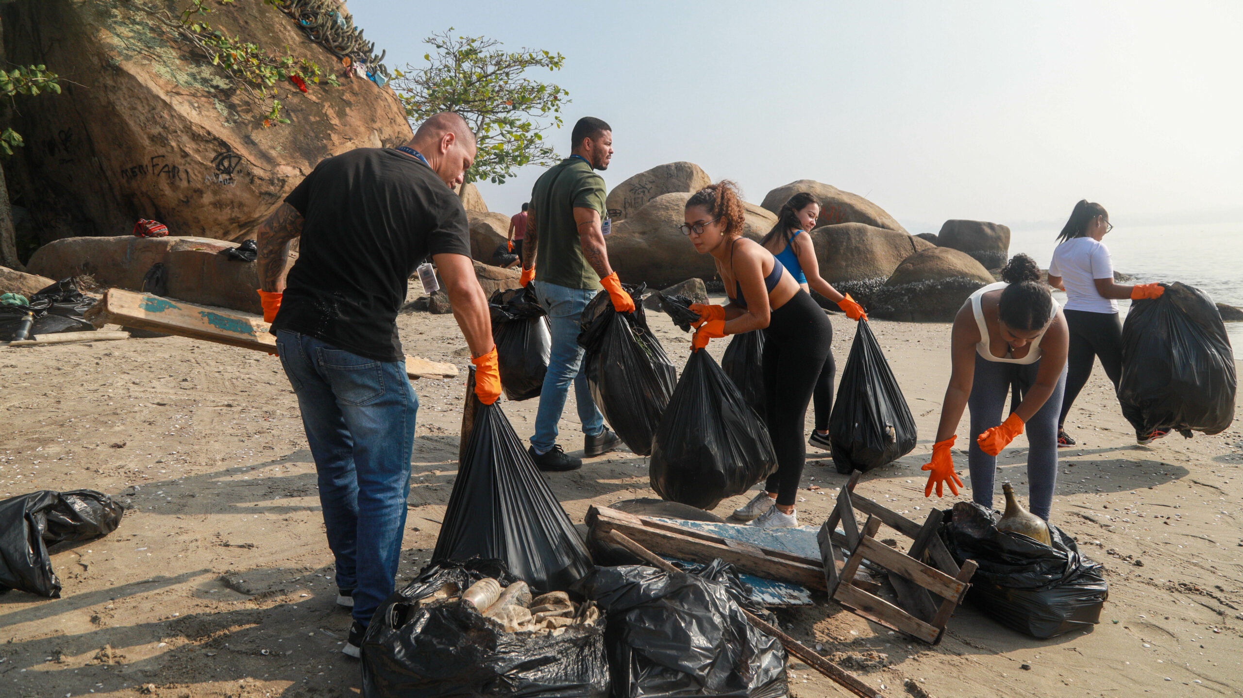 BVRio leads two beach cleaning actions removing nearly 2 tonnes of ...